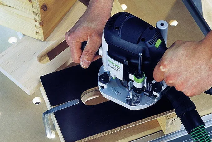 Routing Handles in Wooden Boxes and Drawers - Festool