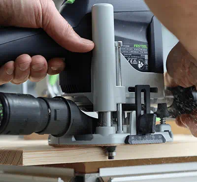 The Decorative Routing of Grooves & Profiling Furniture Fronts