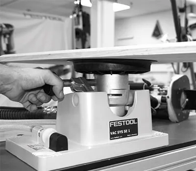 Guide to Routing with a Wide Base Runner - Festool