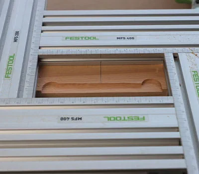 Recessing hinges » Precision routing in edge areas