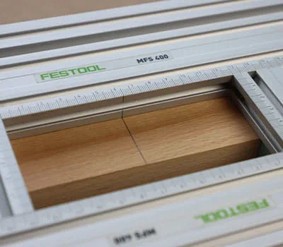 Recessing hinges » Precision routing in edge areas