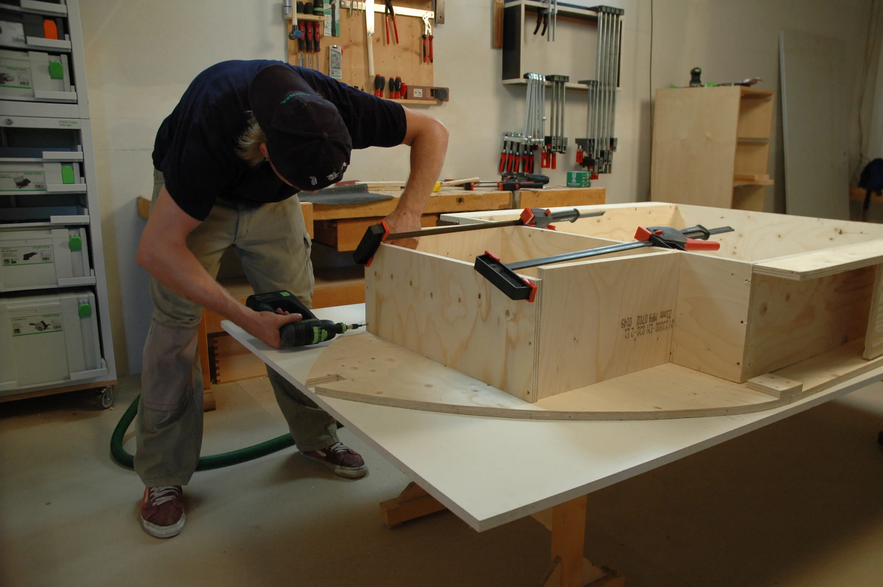 Build your own sandpit | Sandpit assembly instructions